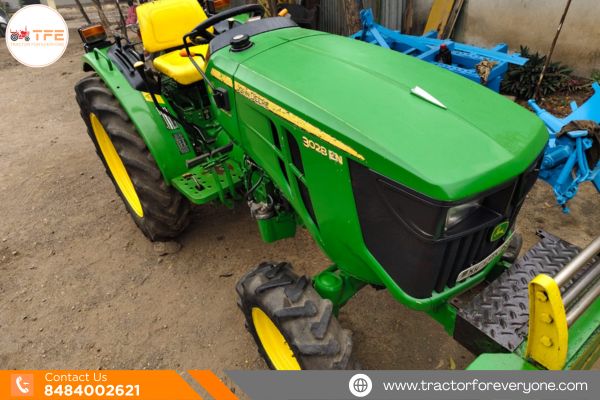 Used John Deere 3028 EN 4WD Tractor 2021 in Miraj, Sangali, Maharashtra ...